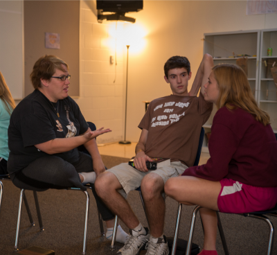 10 Tips for Leading Small Group Discussion - YouthWorks